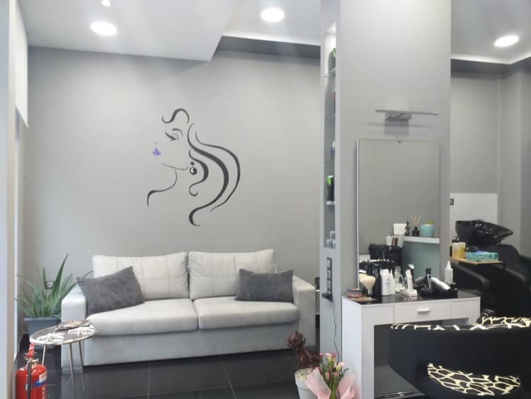 ΚΟΜΜΩΤΗΡΙΟ ΚΕΡΚΥΡΑ | H & B HAIR AND BEAUTY » BeautyBooking.gr